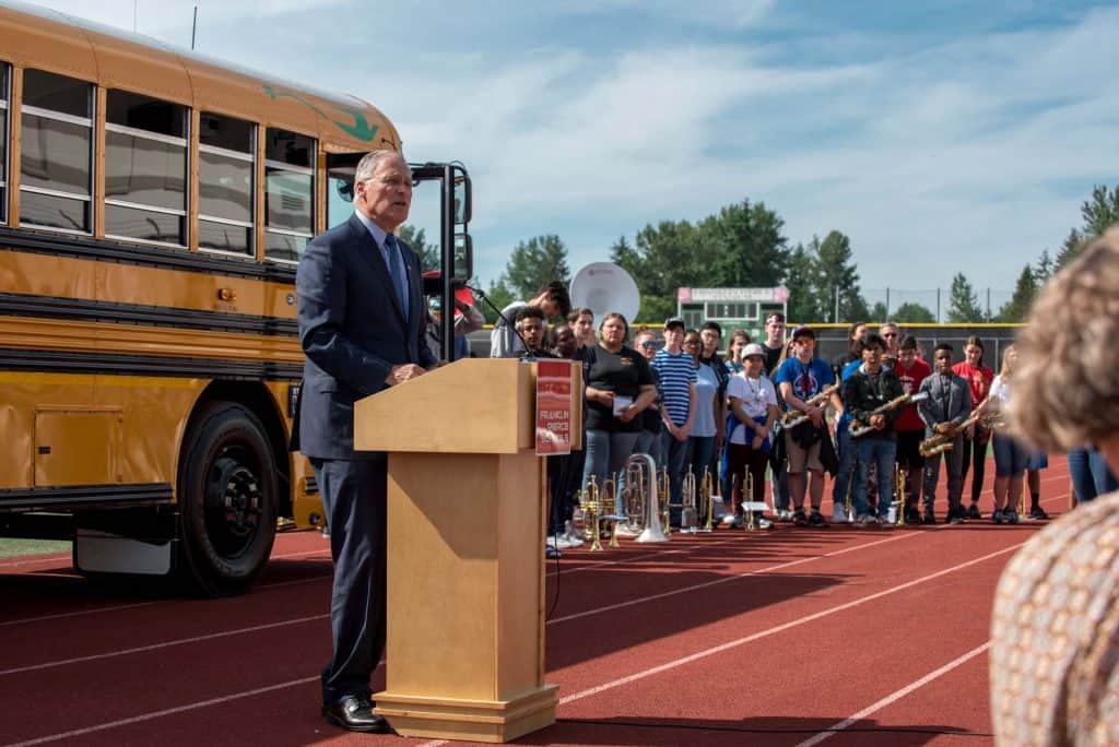 Washington School District Purchases its First All-Electric School Bus ...