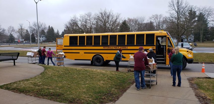 Dean Transportation Drivers Deliver Thousands of Meals to Students ...