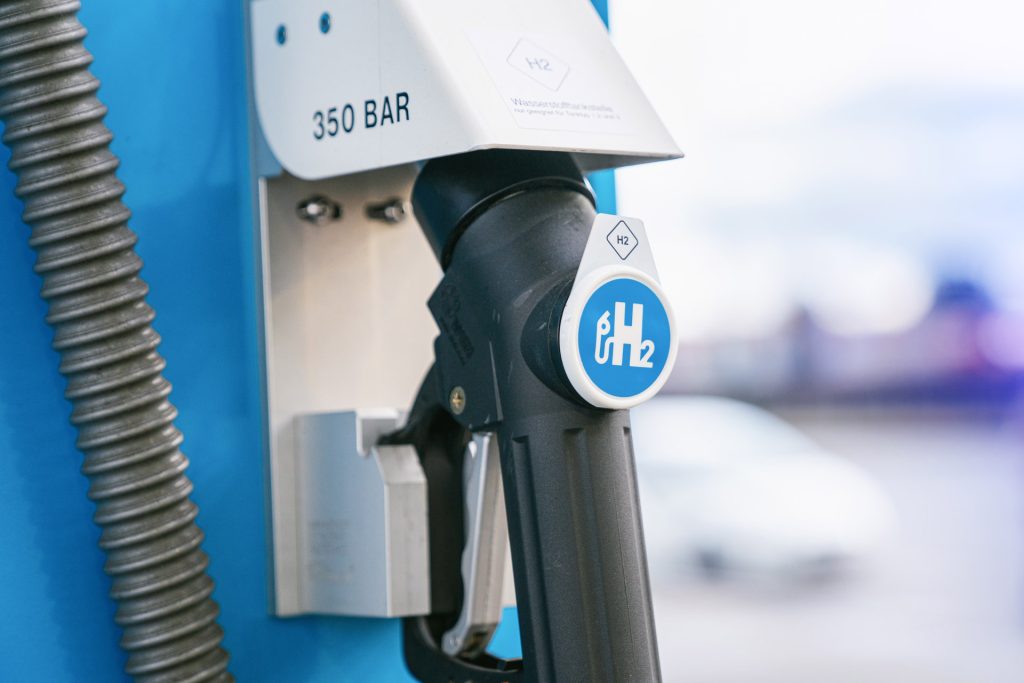 Hydrogen-Powered School Bus Entering Market Next Year - School ...